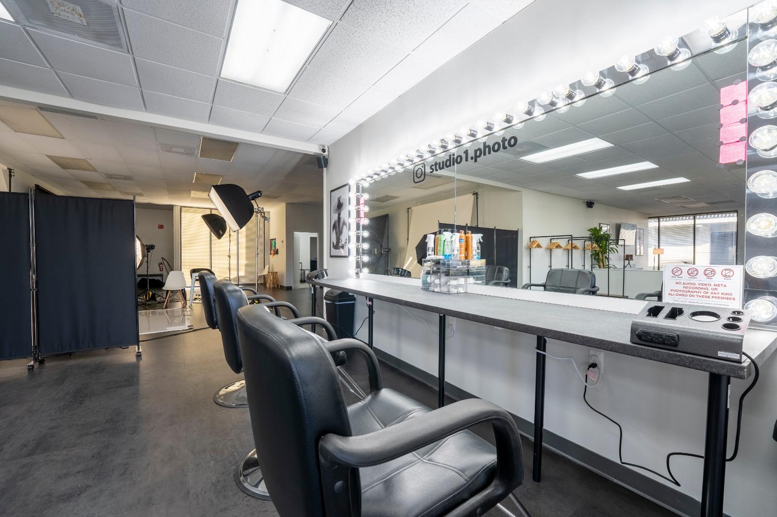 Studio 1: Premier Modeling Photography and Support Services